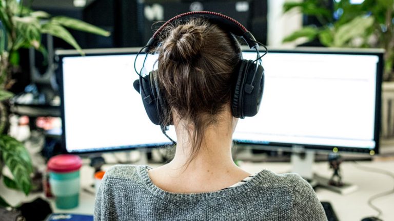 Secretos para dominar el inglés técnico para ingenieros de software | Talently Blog