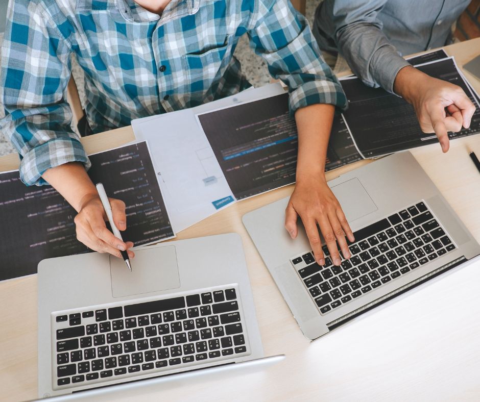 Tips para contratar un desarrollador software ️ | Talently Blog