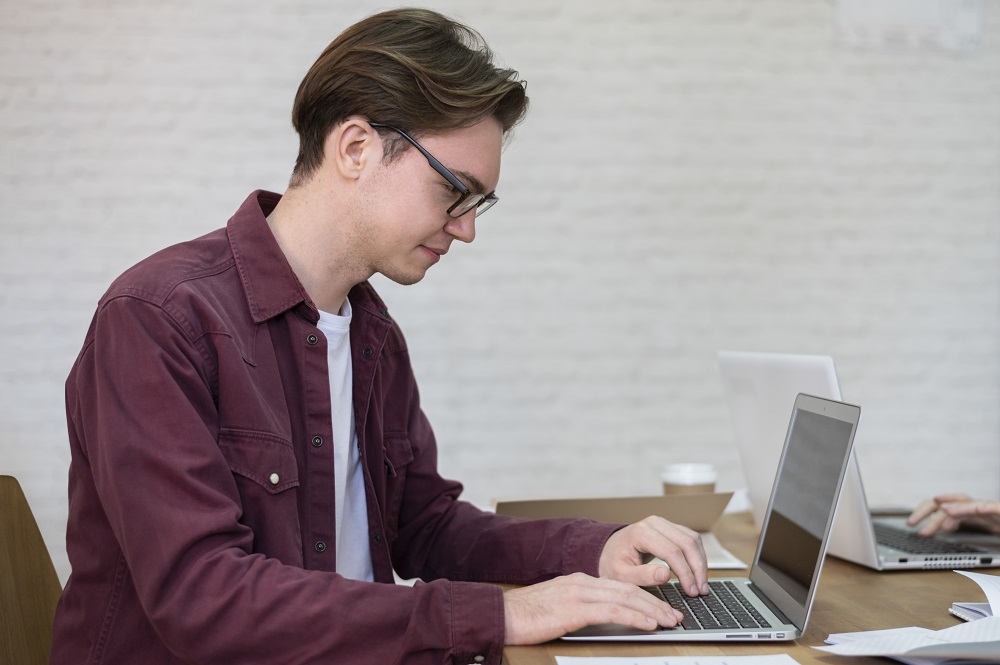 3 ejemplos de CV programadores que puedes adaptar al tuyo | Talently Blog